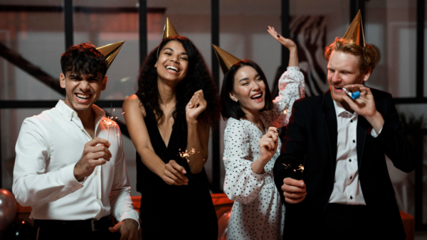 Party Guesting 101: 7 Things an Etiquette Expert Wants You to Know ...